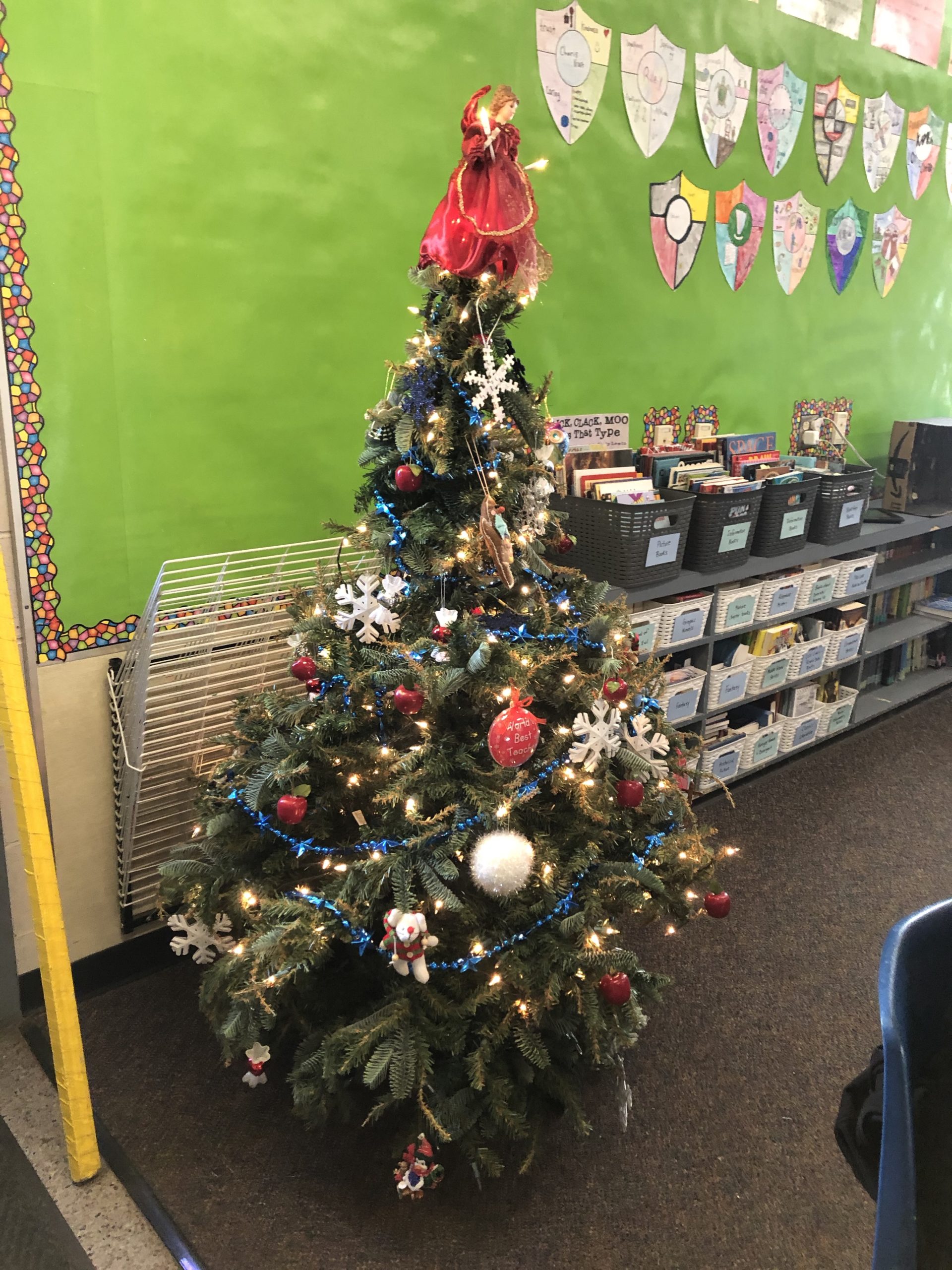 Maple Ridge Elementary – MRE…the place to be!